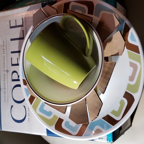 Corelle | Dining | Corelle Vitrelle Usa 4 Pieces | Poshmark